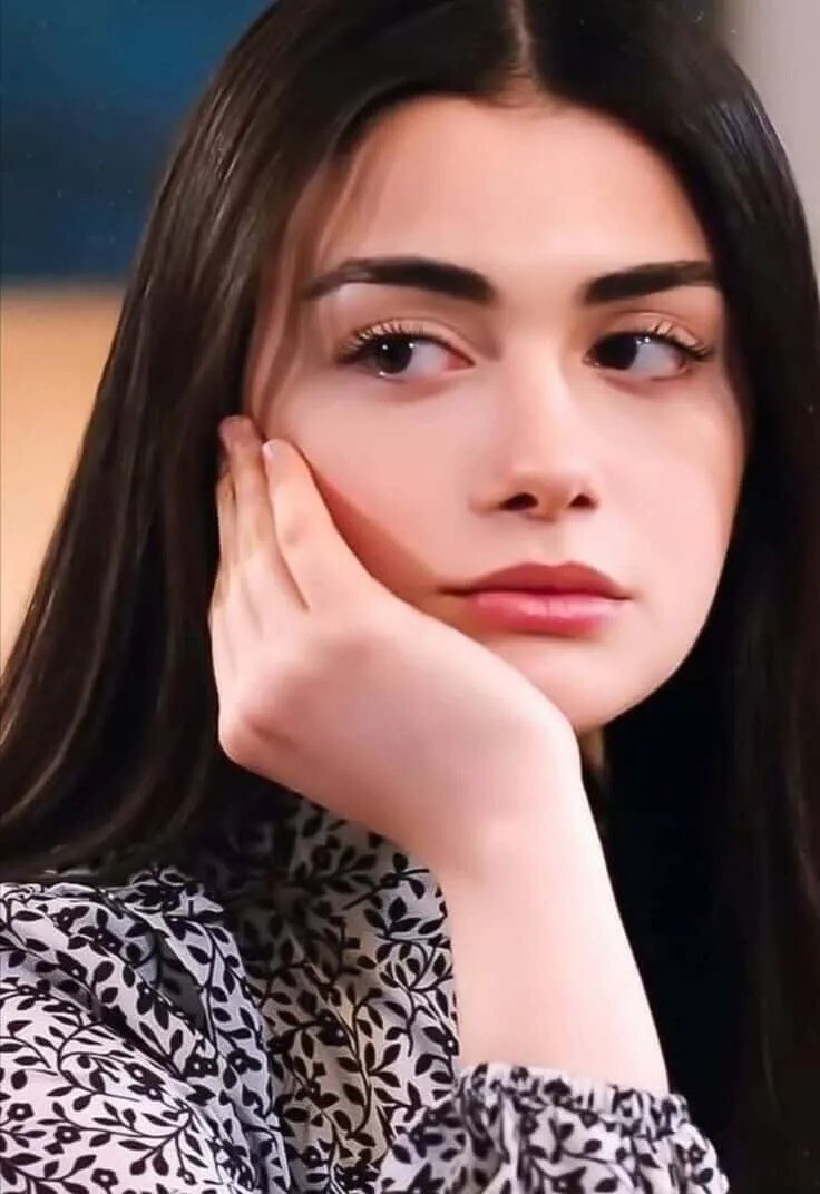 Alone Dp For Girls: A Profile DP Store Site